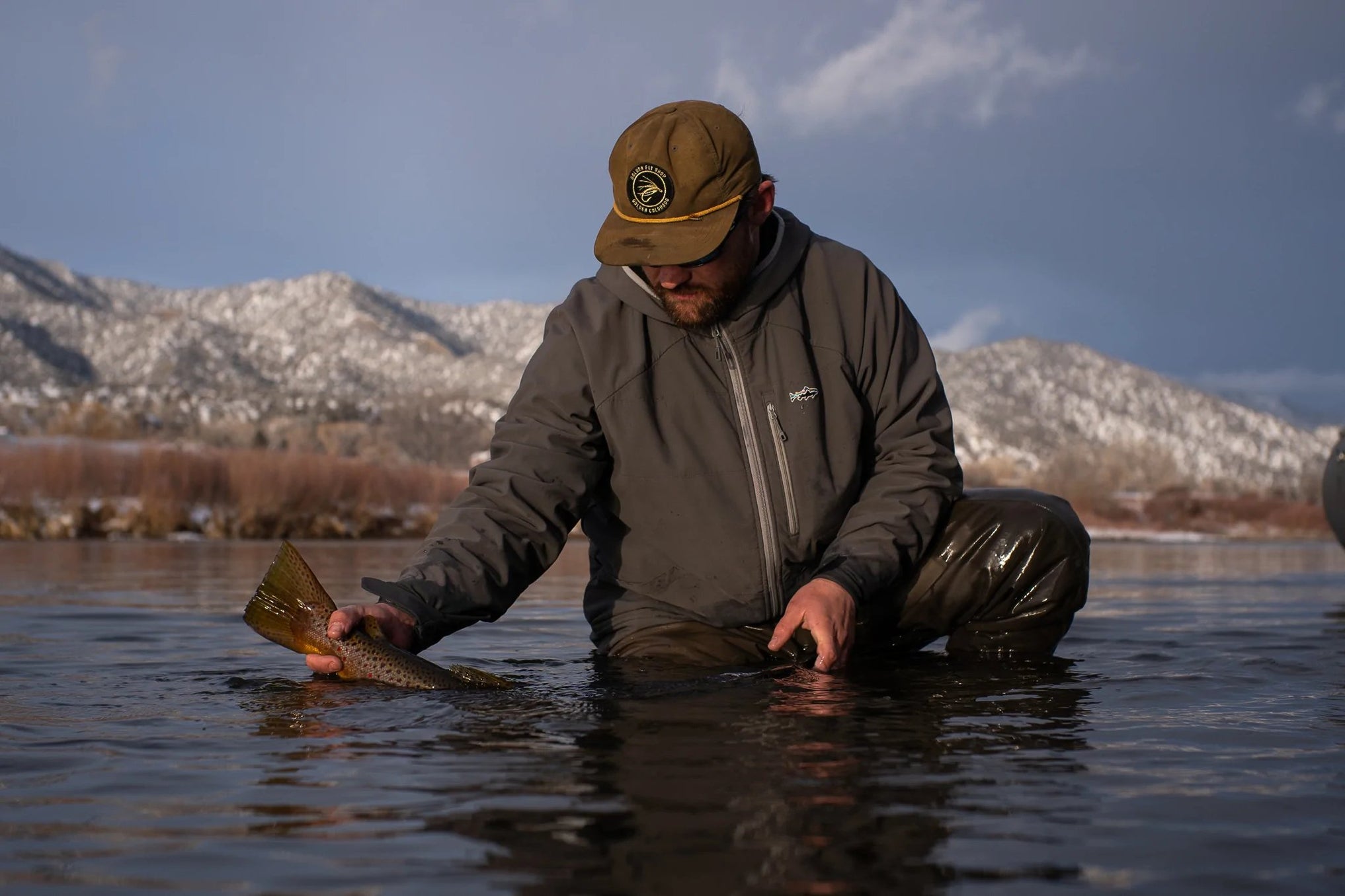 Behind The Brand with Nautilus Reels & Streamside Fly Tying with Golde ...